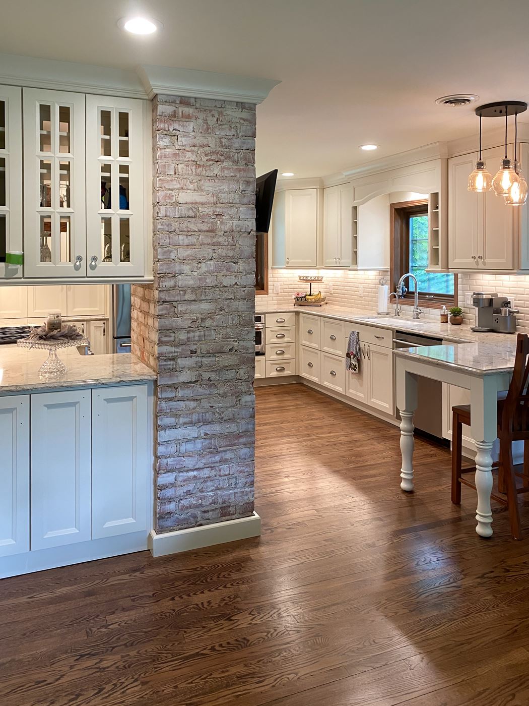 Blush Brick | Gallery | Custom Wood Products - Handcrafted Cabinets